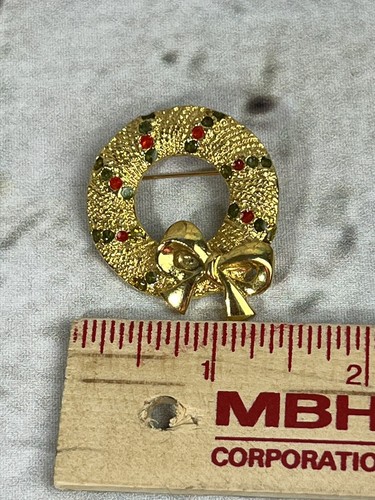 Christmas Wreath Vintage Gold Tone Brooch Pin Fashion Collectible | eBay