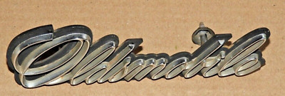 Vintage OLDSMOBILE 2 piece Chrome & Black Car Emblem Cursive Script | eBay