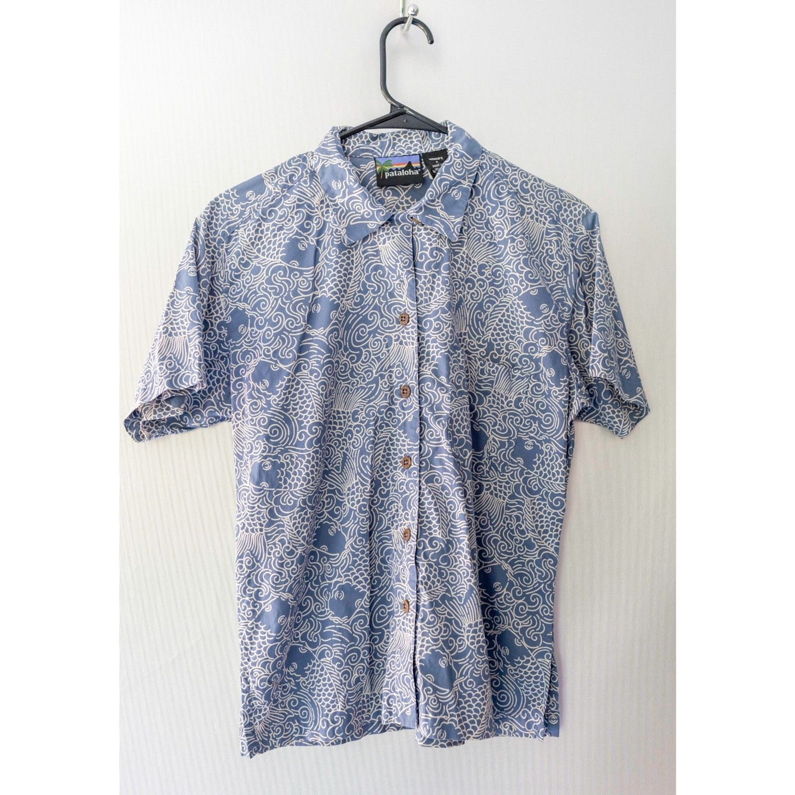 Patagonia Pataloha Blue Koi Fish Print Button Down Ra… - Gem