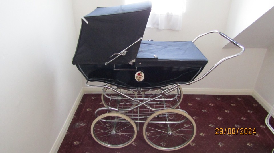 Silver Cross Balmoral Pram - blue | eBay UK
