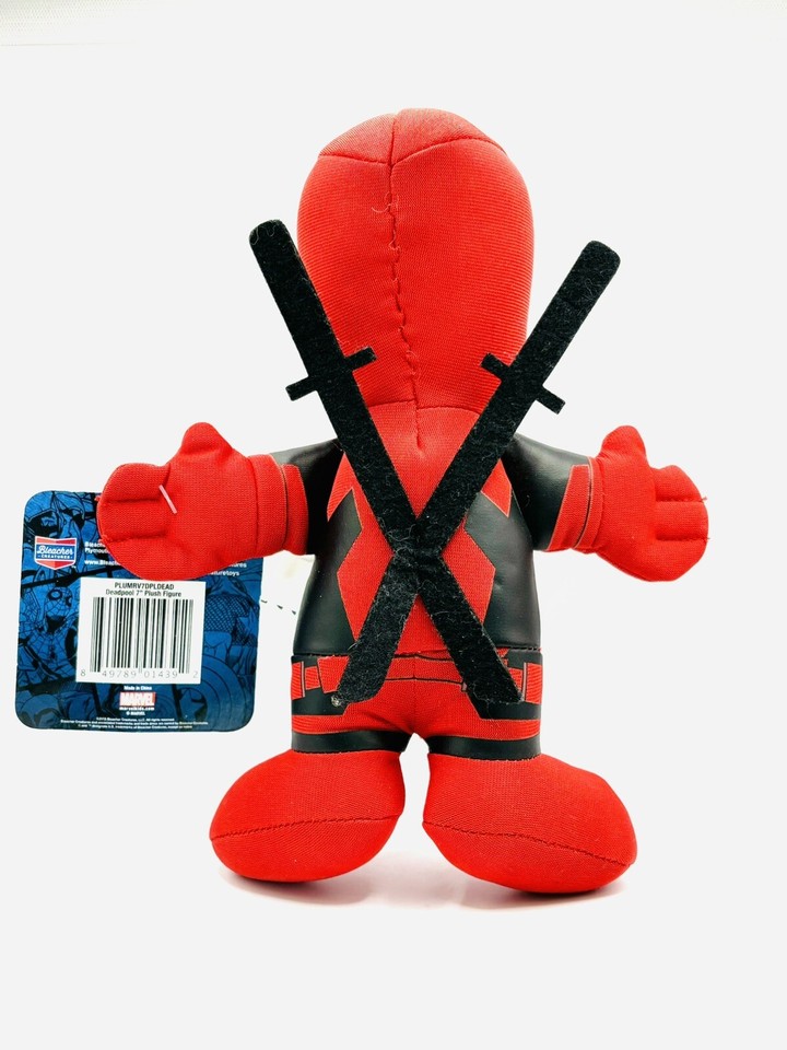 Bleacher Creatures Marvel 10 Plush Figure Deadpool with Swords Red E ...
