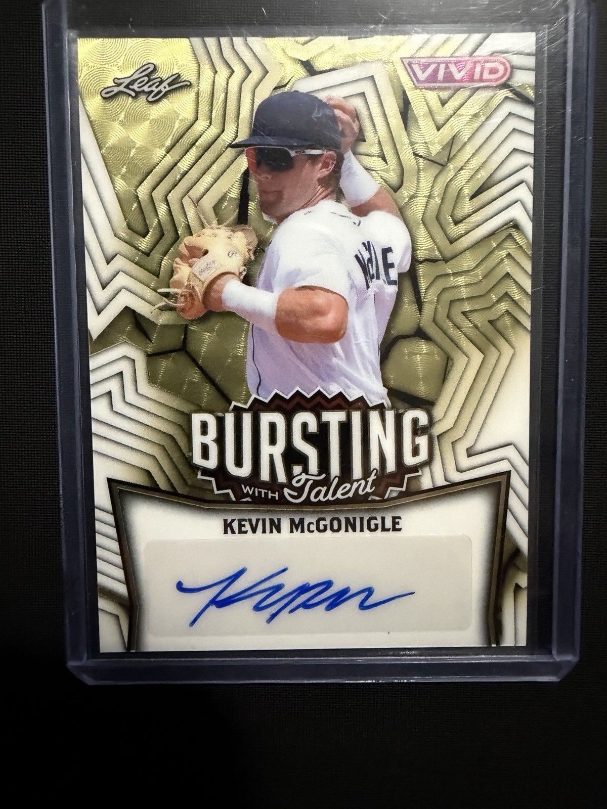 2025 Leaf Vivid Kevin McGonigle 1/1 SUPERFRACTOR Auto. Detroit Tigers ...
