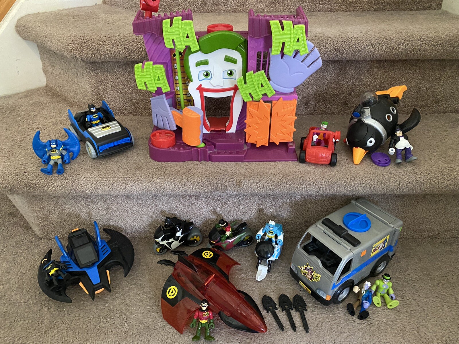 2007 Imaginext Joker Funhouse San Jose Mall Robin Batman Penguin Two Face