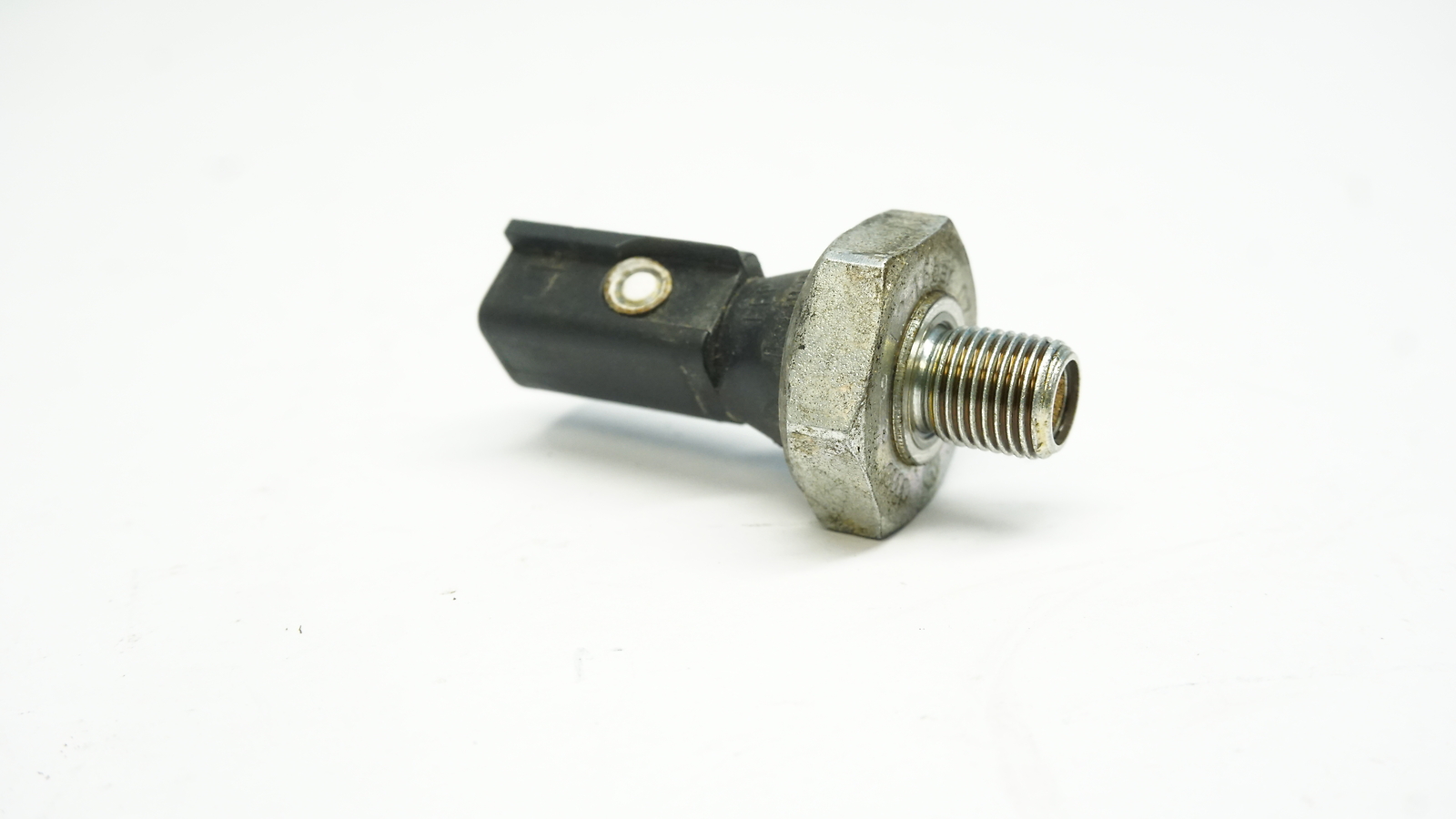 Oil Pressure Sensor 079919081 2011 Audi S5 | eBay