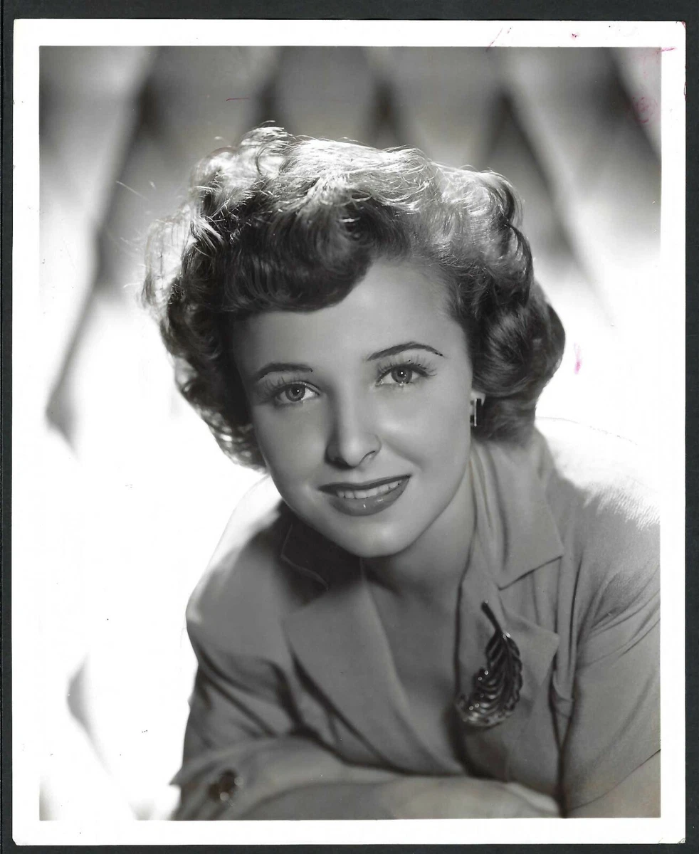 Laraine Day Measurements