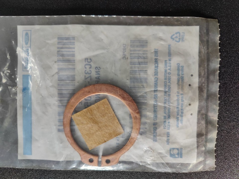OEM NOS Ford Snap Ring # 5C3Z-3K050-AA /Fits 2005-2019 Ford F250-F550 ...