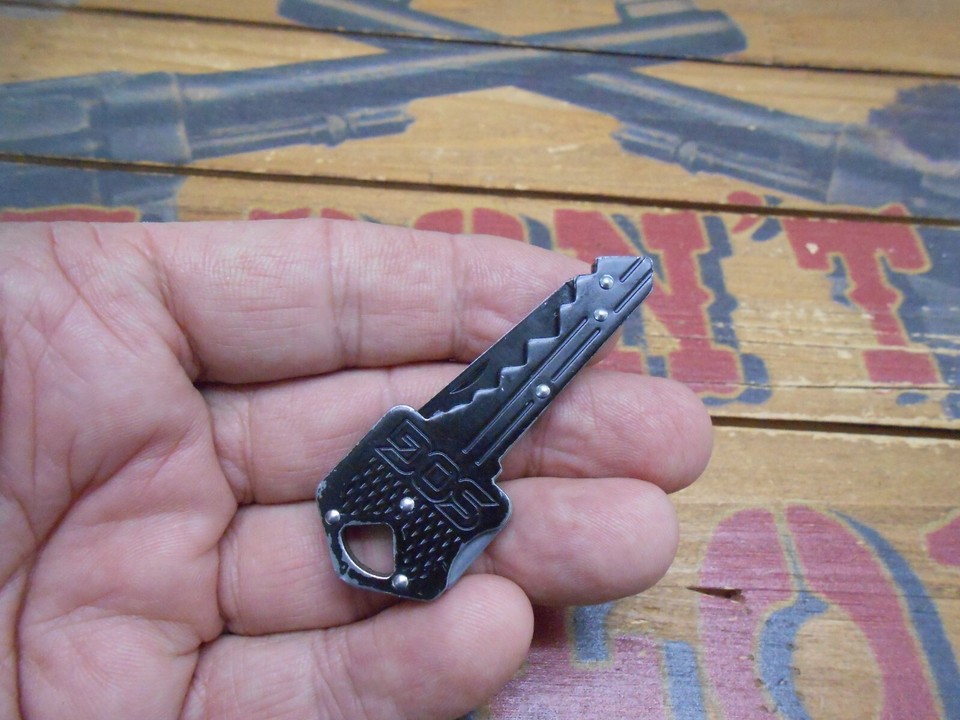 SOG Key Keychain Pocket Knife Lockback Plain Edge Blade | eBay