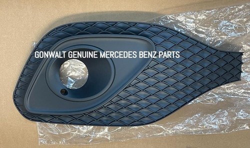 Mercedes-Benz GLA250 21-22 Front Right Passenger Side Fog Light Trim ...