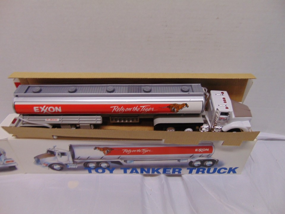 1992 EXXON toy tanker truck die cast Horn Backup Alert head light ...