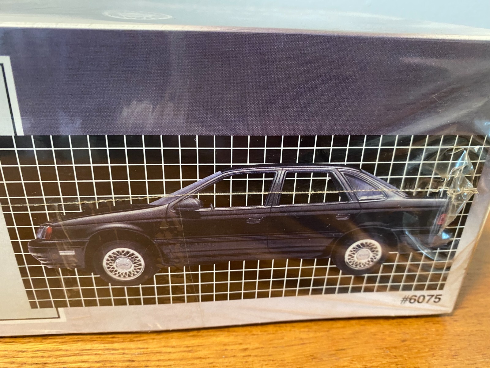 AMT ERTL # 6075 Ford Taurus SHO 1990 1/25 Model Kit for sale online | eBay