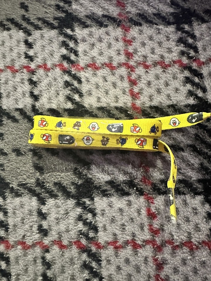Club Nintendo Shoe Laces | BRAND NEW - NEVER USED | NO PACKAGING | CLUB ...