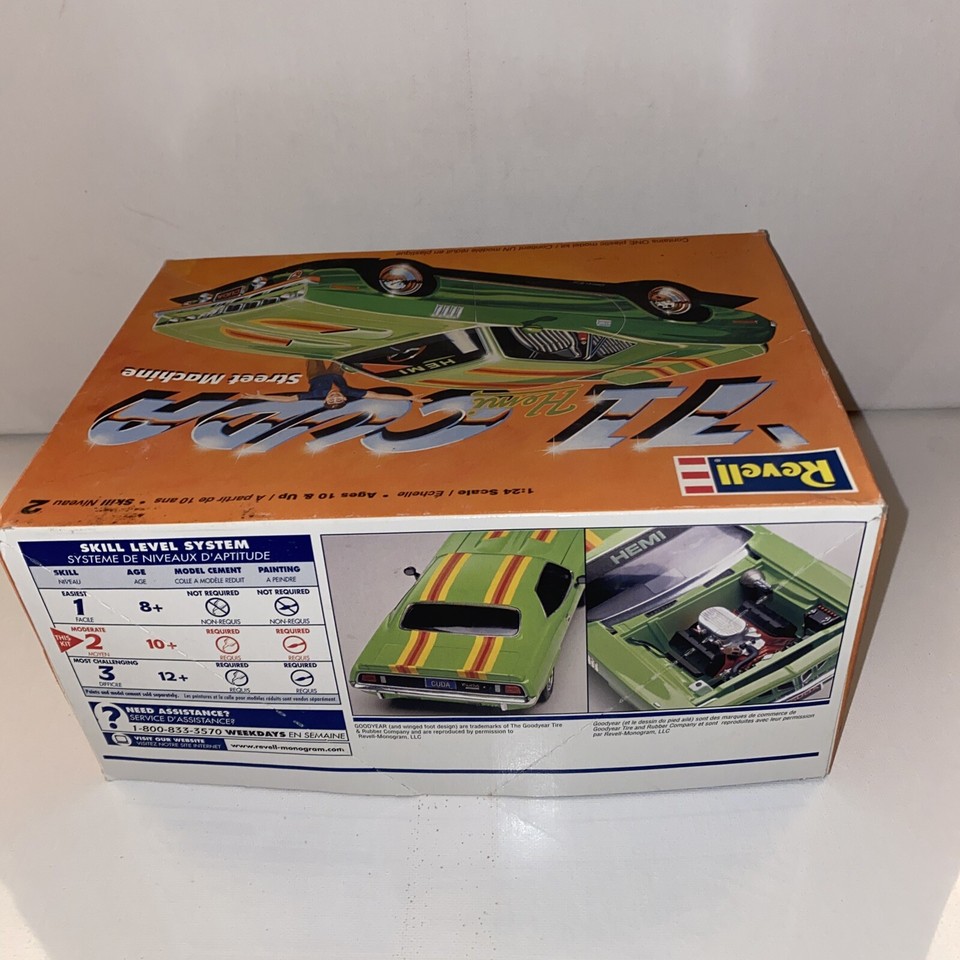 Revell 71 Hemi Cuda Street Machine Car Model Kit | eBay