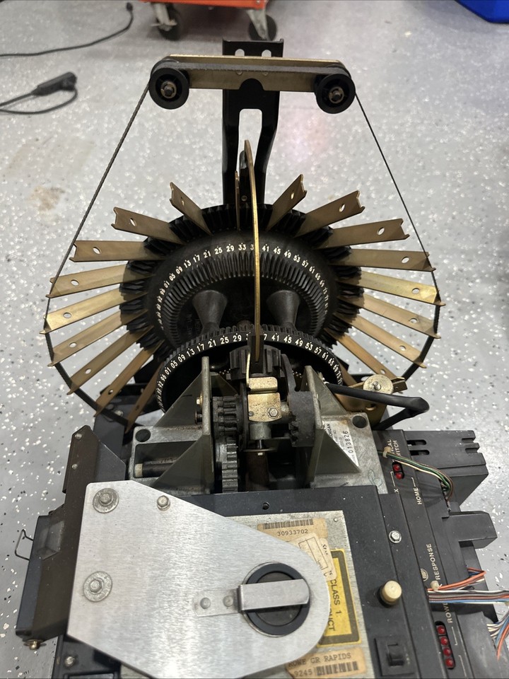 Rowe Cd 100 Carriage Mechanism Cdm3 Player Jukebox | eBay