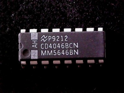 CD4046BCN National Semiconductor Phase-locked loop 4046B (DIP-16 ...