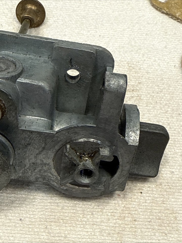 Vintage CLINTON Carburetor New Nos 39-554-500 | eBay