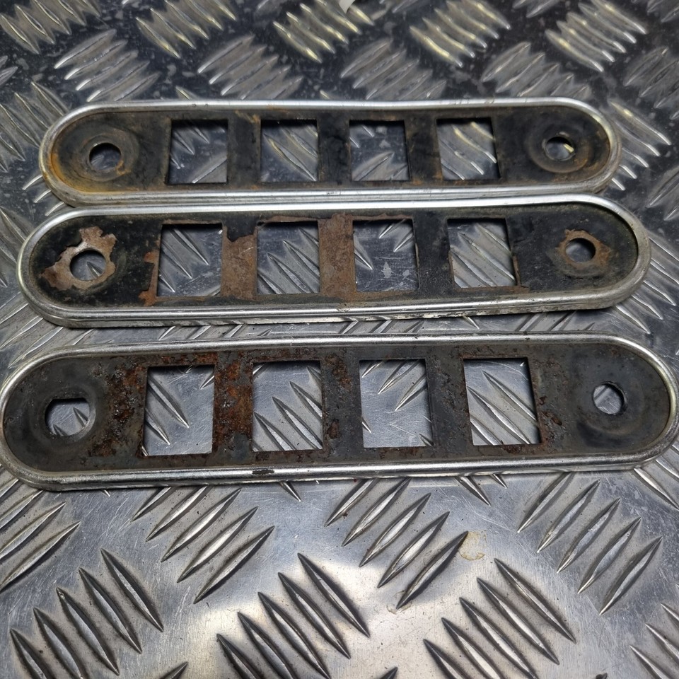 Classic Mini Switch Panel Buttons Surround Cover Mk2 Mk3 Mk4 Austin ...