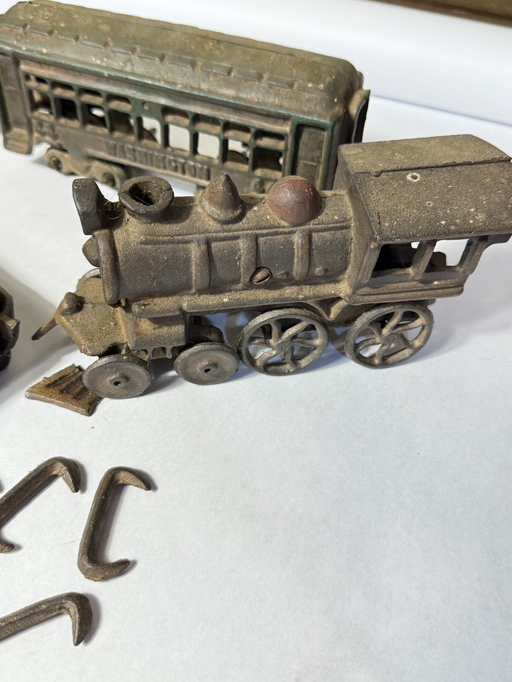 Antique P.R.R Cast Iron Train Set Pieces Washington PRR mke | eBay