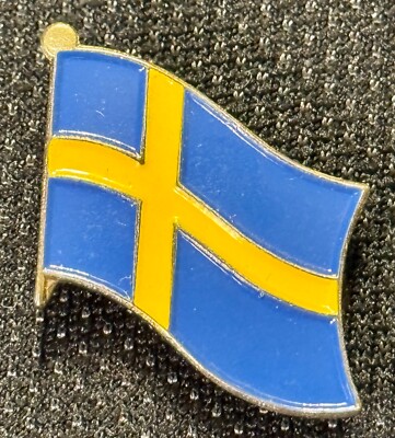 Vintage MILITARY PIN Sweden FLAG B1-2 | eBay