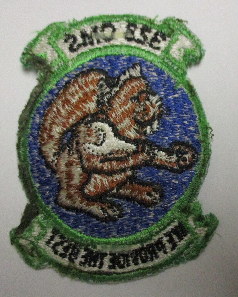 US AIR FORCE 323rd OMS ORGANIZATIONAL MAINTENANCE SQUADRON PATCH Used ...