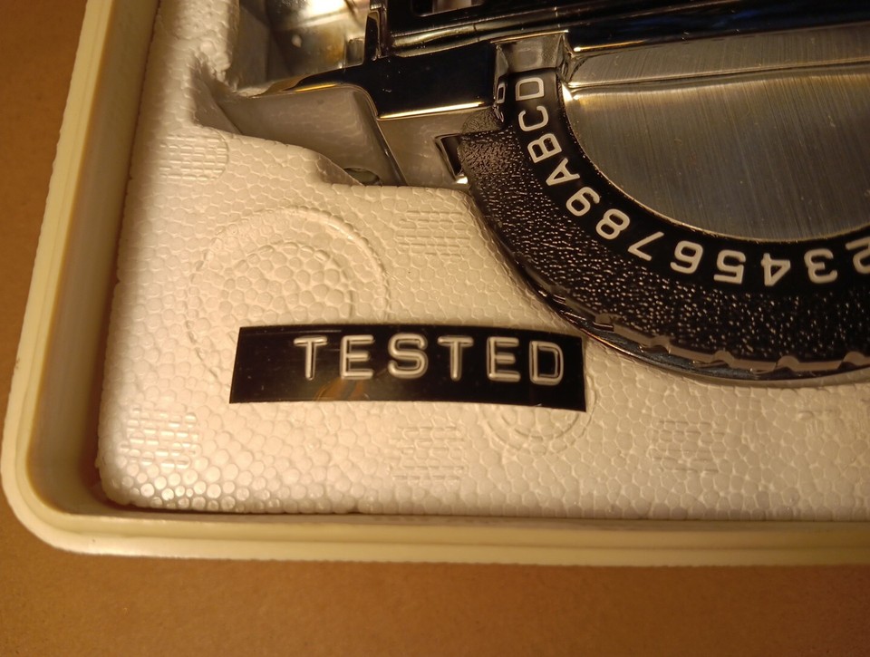 Vintage DYMO 1570 Embossing Label Maker Tested W/ 3 Wheels, Case & 4 ...