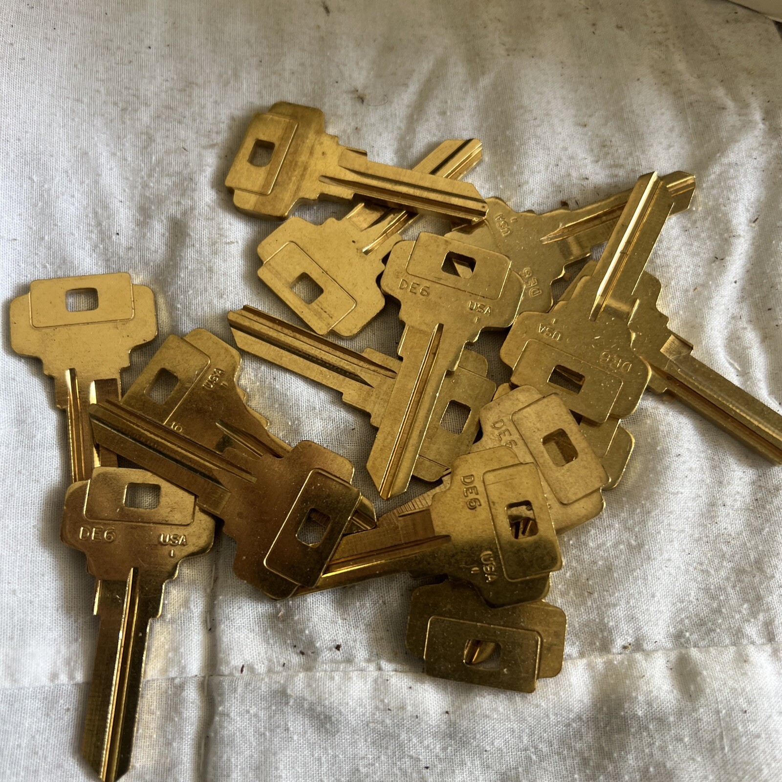 Dexter DE6 Ilco D1054K Brass Key Blanks Locksmith for sale online | eBay