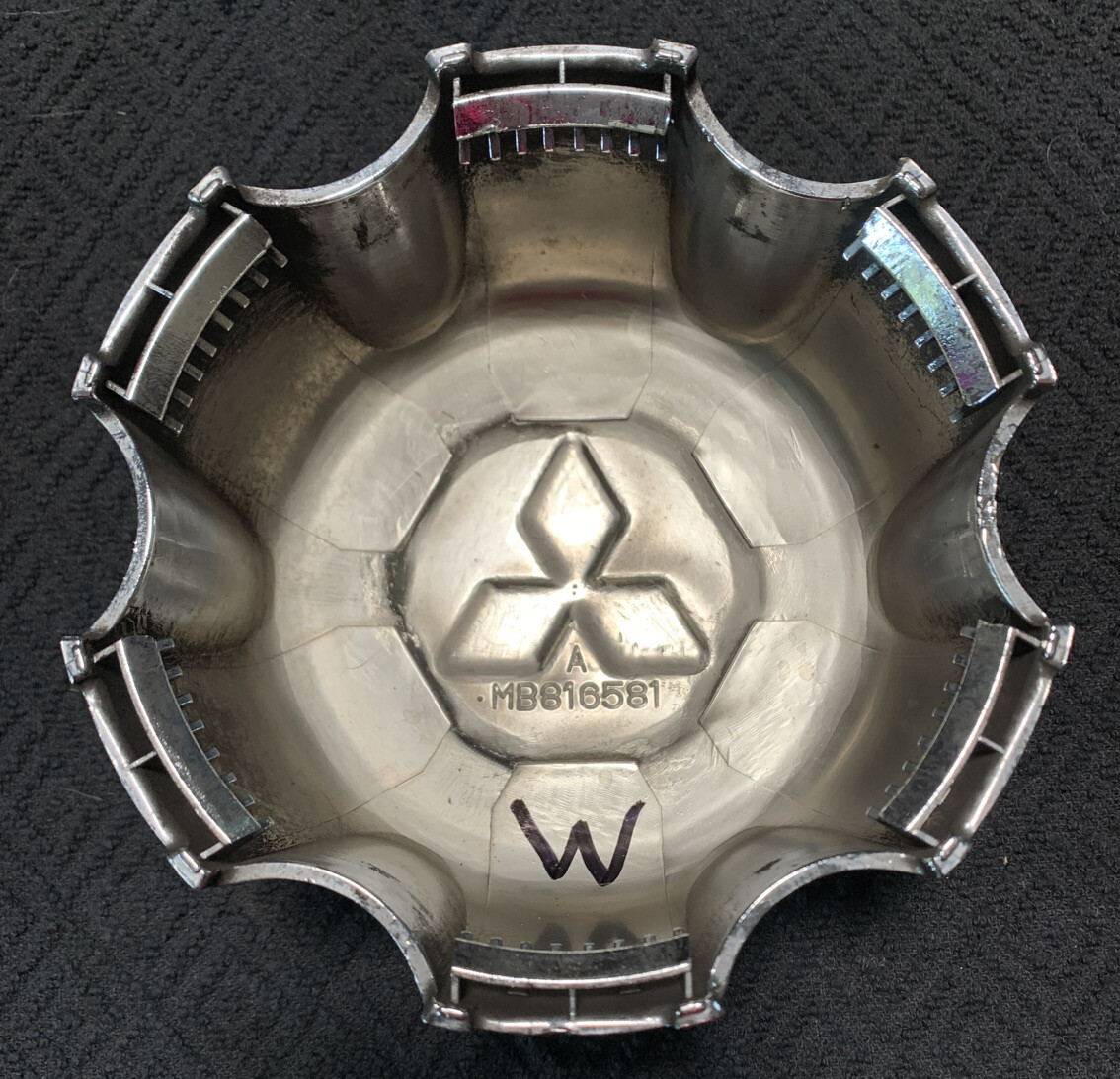 Mitsubishi Montero MB816581 OEM Wheel Center Rim Cap Hub Cover CHROME ...