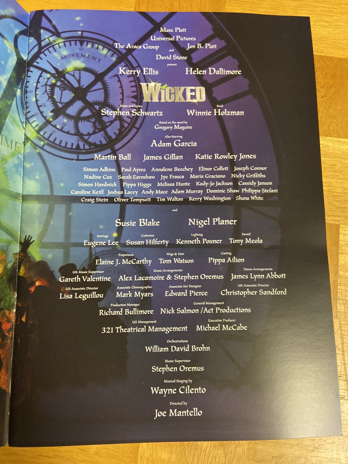 WICKED MUSICAL SIGNED AUTOGRAPHED PROGRAM TICKET STUB THEATER ROYAL ...