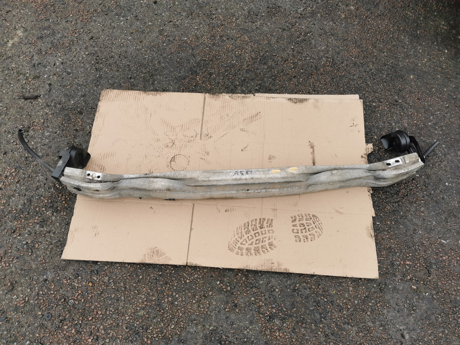AUDI A5 8T A4 B8 8K 2013 FRONT BUMPER SUPPORT CRASH REINFORCEMENT BAR ...