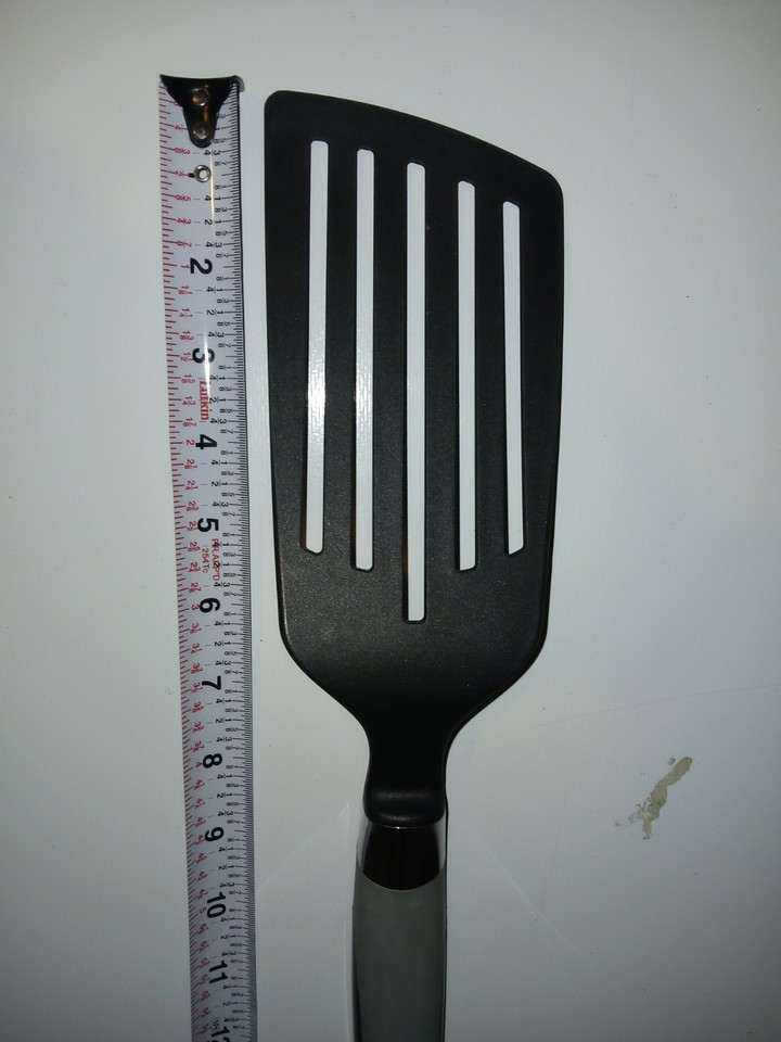 Set Of Kenmore Large Vinyl Spatulas Angled Slotted Flipper Turner ...