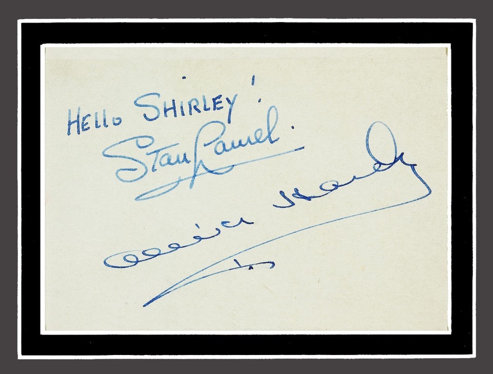 Stan Laurel & Oliver Hardy Signed Cut Signatures Presentation Frame PSA ...