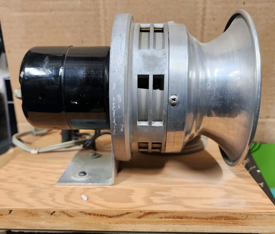 Vintage On-Guard SIREN VEHICLE BURGLAR ALARM UNIVERSAL HORN Calrad Bell ...
