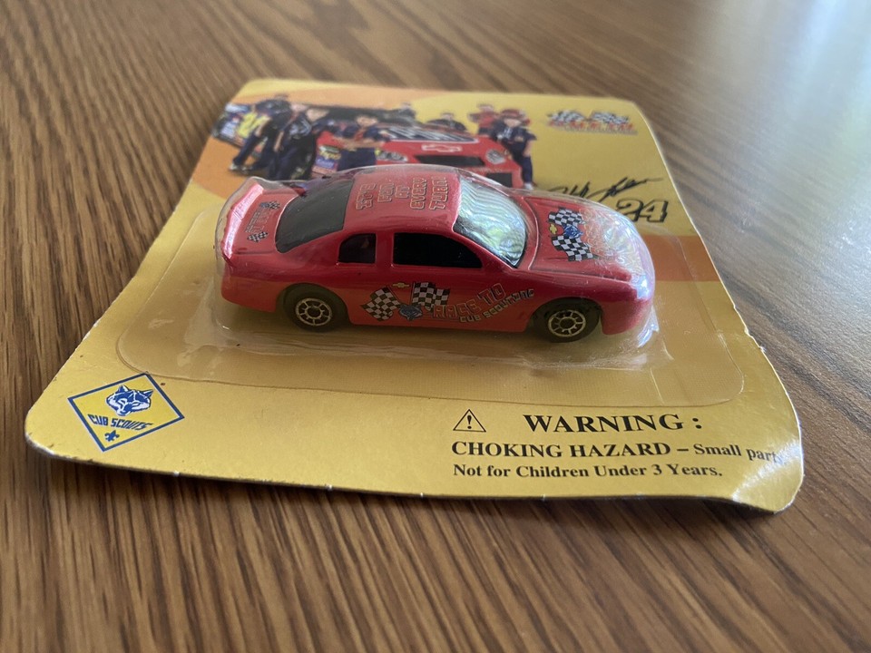 Jeff Gordon Cub Scouts Race to Scouting Jeff Gordon#24 Diecast NASCAR ...