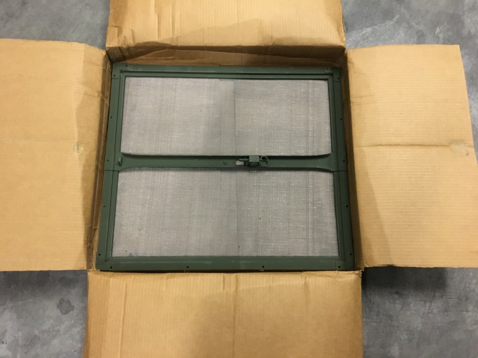 NOS Metal Window Screen for Cargo Truck, 2 1/2 Ton, 6X6 NSN:5670-00-449 ...