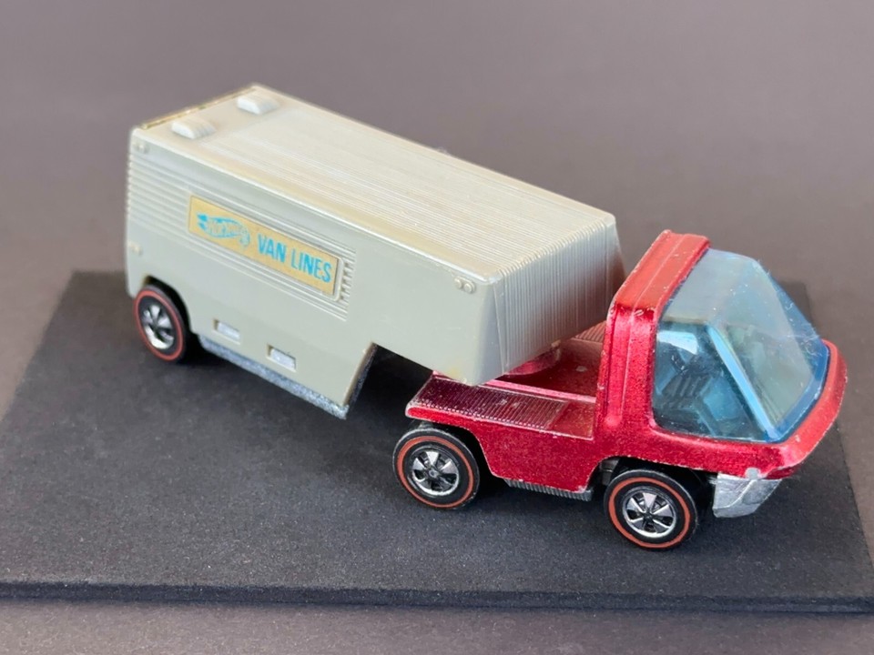 Vintage Hot Wheels Redline 1970 Red Moving Van Heavyweights - Dark Int ...