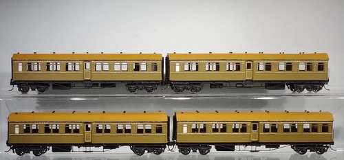 Ian Lindsay HO NSWGR WW2 Khaki 4 x R Passenger Cars Code 6850-143 ...