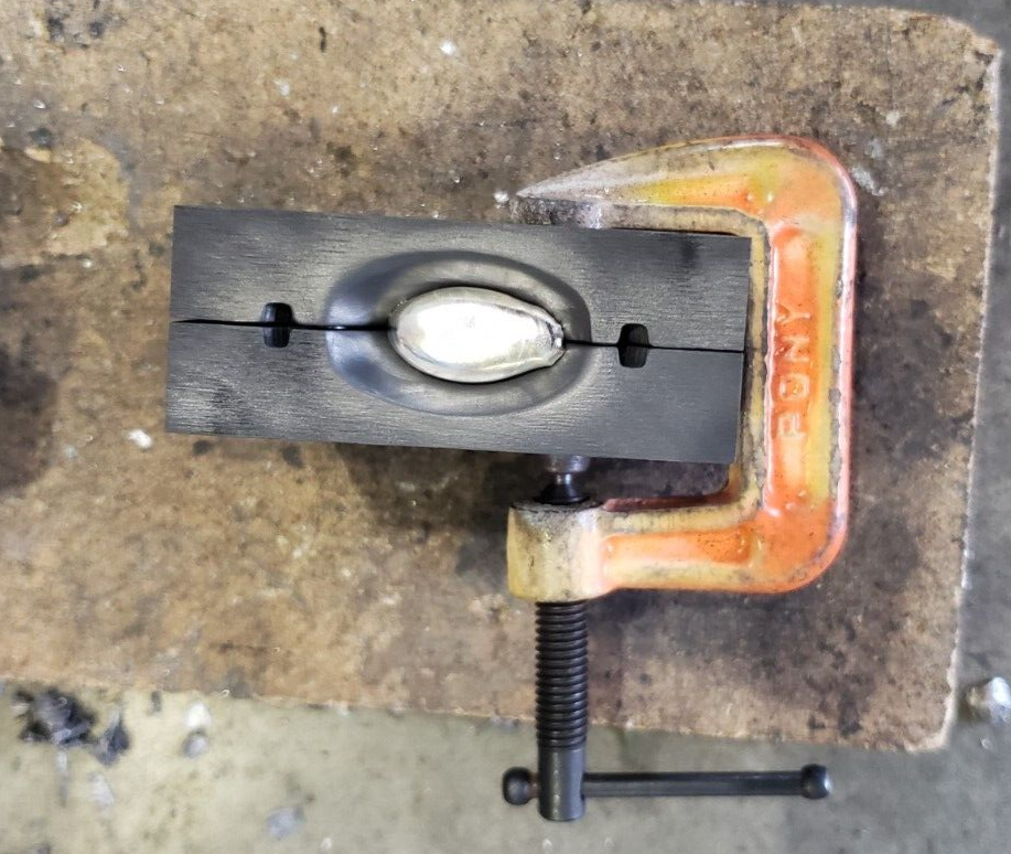 Graphite coin mold-1618 Spanish 8 Reales-Pour your own pirate treasure ...