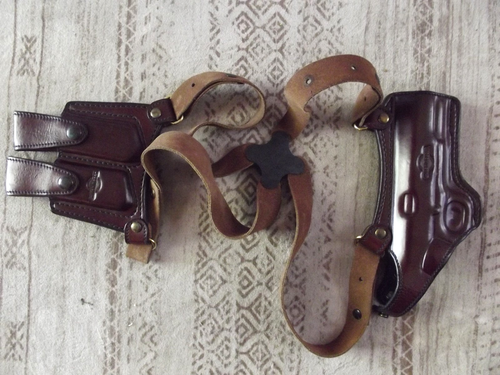 Mitch Rosen Shoulder Holster And Mag Style DM M 25706 1911-5 New. | eBay