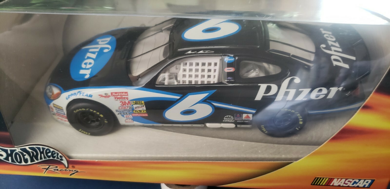 2000 MARK MARTIN 1:24 PFIZER #6 DIECAST CUP CAR HOT WHEELS RACING NEW ...