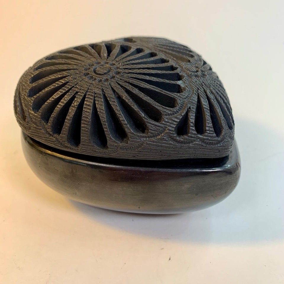 Vintage BARRO NEGRO Black Oaxacan Mexican Hand Made Pottery HEART ...