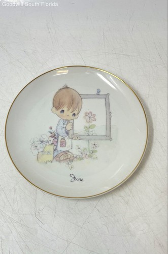 Precious Moments Birthday Month Series For June Decorative Collector ...