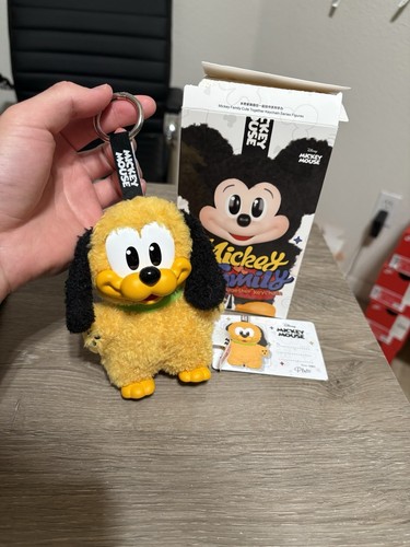 PLUTO - 100% REAL Pop Mart Disney Mickey Family Cute Together Plush ...