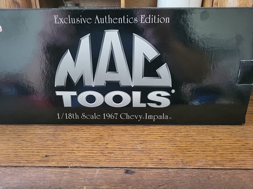 RACING CHAMPIONS Exclusive 1/18 Mac Tools 1967 Chevy Impala Rare ...
