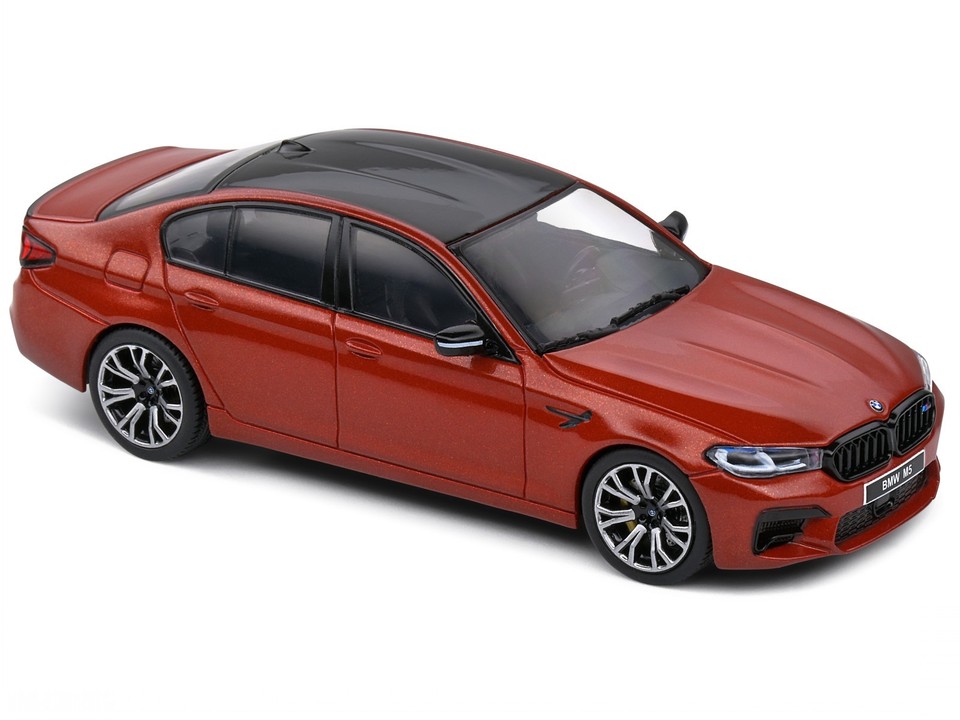 BMW M5 F90 Competition Red diecast model car S4312702 Solido 1:43 ...