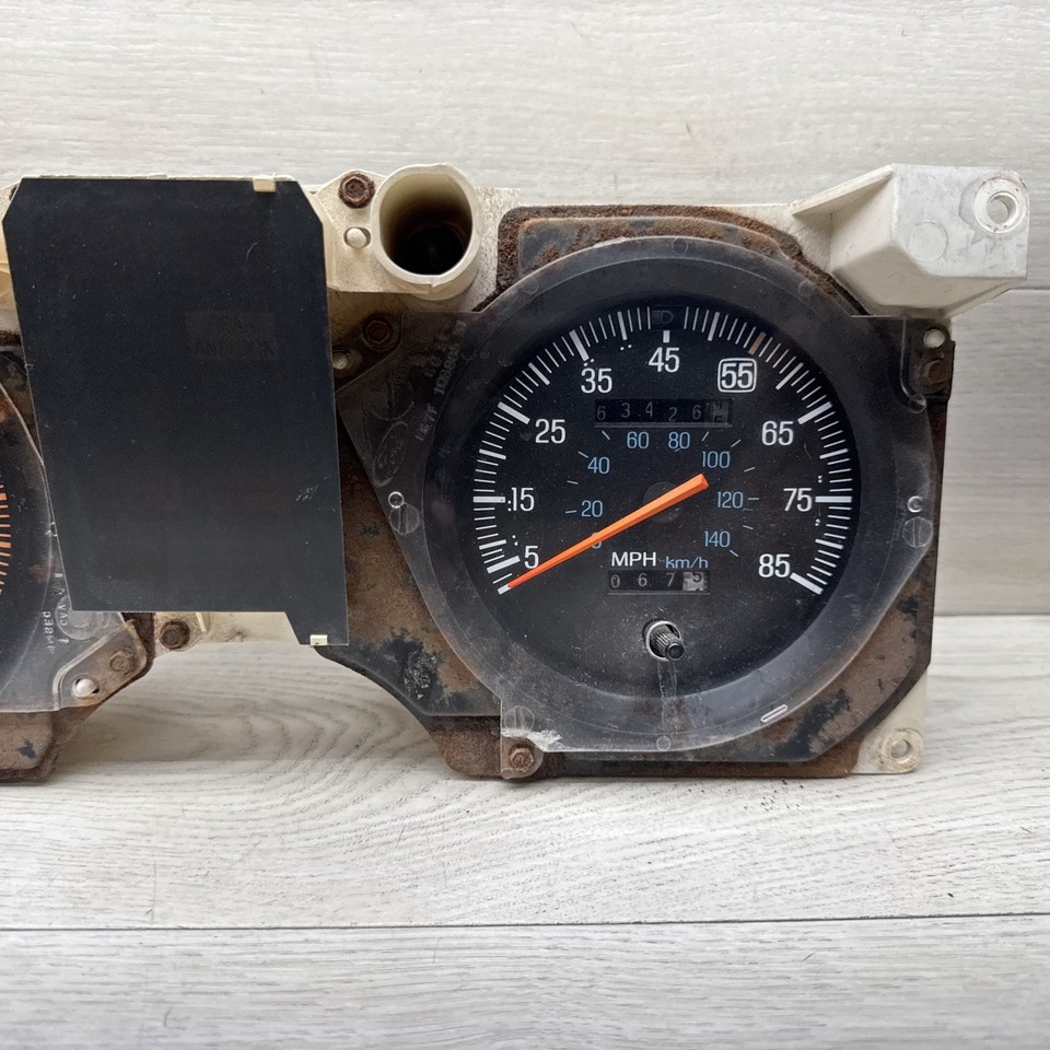 1988 Ford Bronco II XLT Instrument Speedometer Cluster Oem Tach Used ...