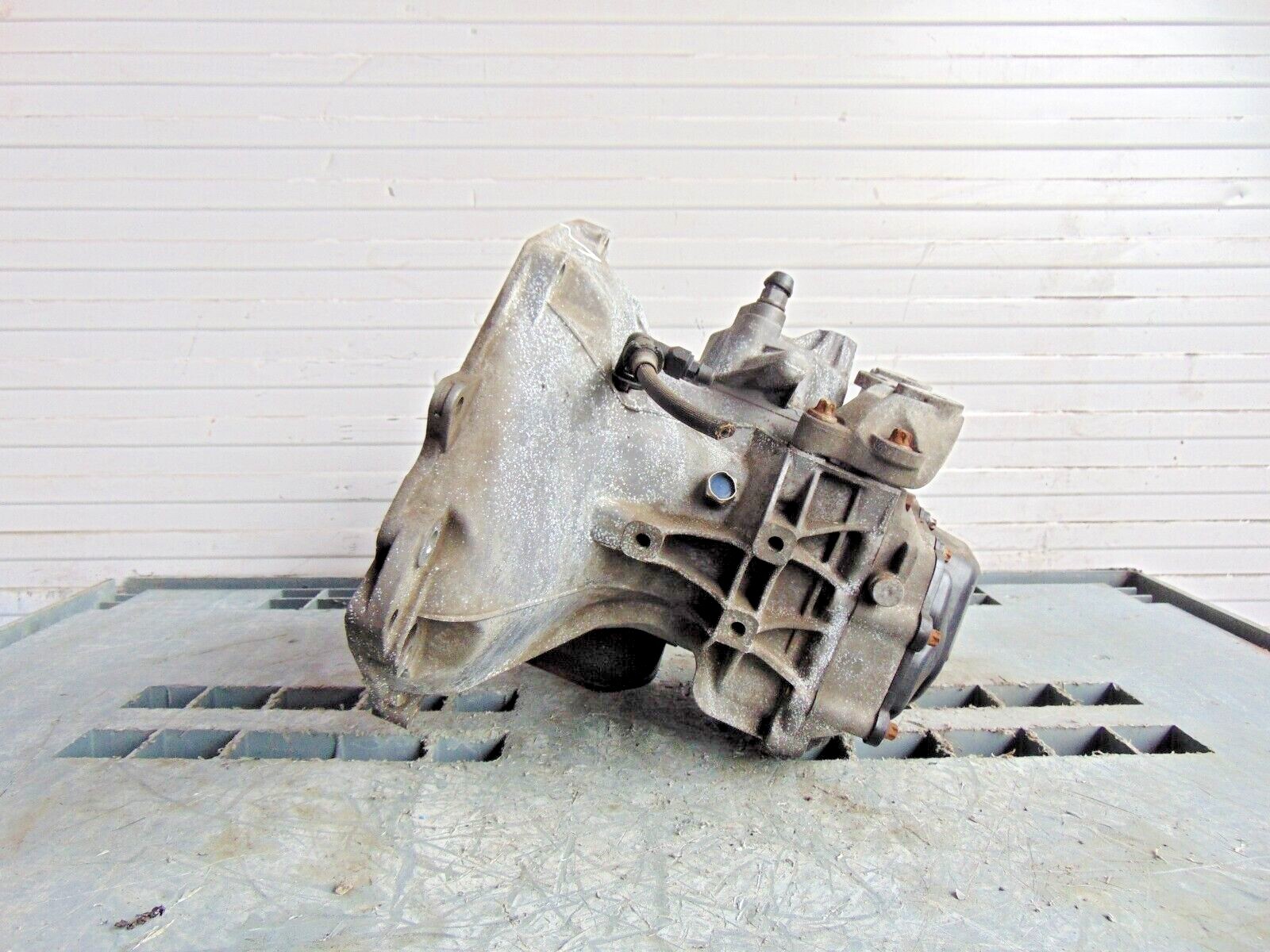 VAUXHALL MERIVA MK1 1364 CC 1.4 PETROL 5 SPEED MANUAL GEARBOX F13 / ML5 ...