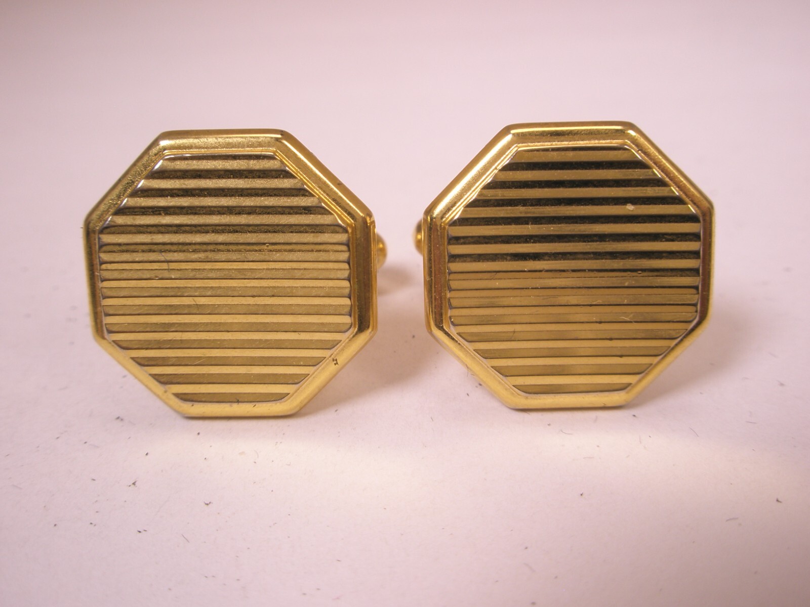 Horizontal Lines Octagon Design Gold Tone Quality Vin… - Gem