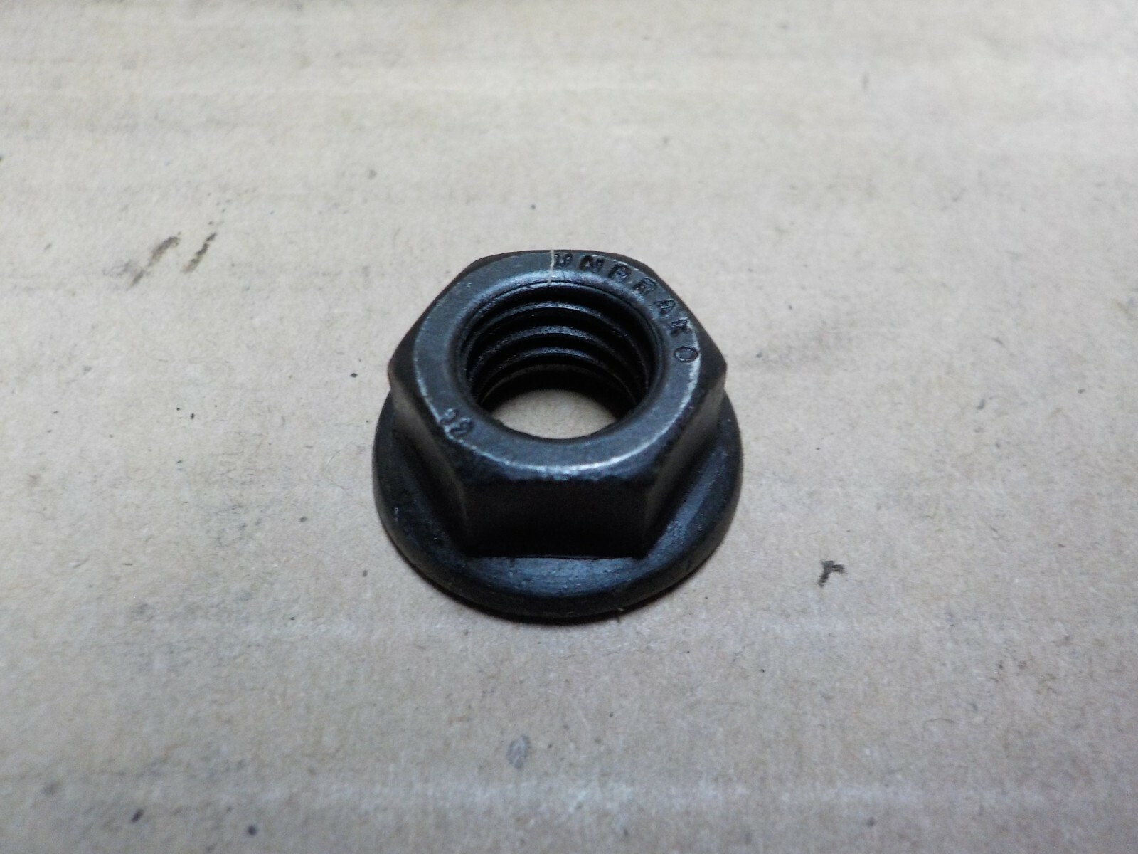 200 X Unbrako M10 Nut Part No. 405202 M10 Durlock, Self-Locking, Anti ...