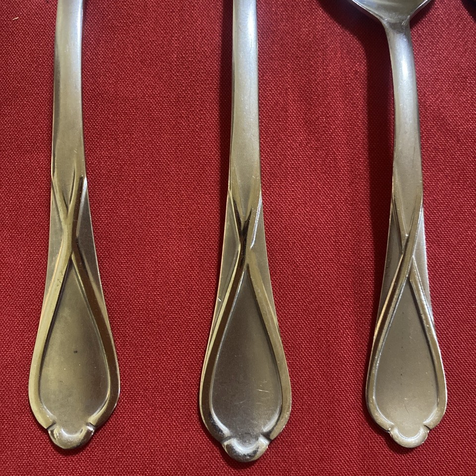 8 Pieces Cambridge Heather Sand Flatware Silverware Forks Knives Spoons ...