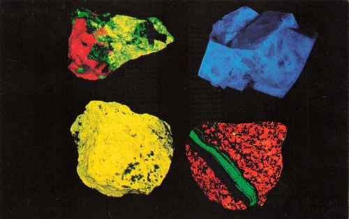 Postcard Fluorescent Minerals under "Raytech Broad Spectrum Display ...