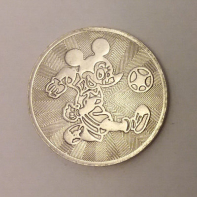 Mickey Mouse Slot Pachisuro Pachinko Game Token 25mm | eBay